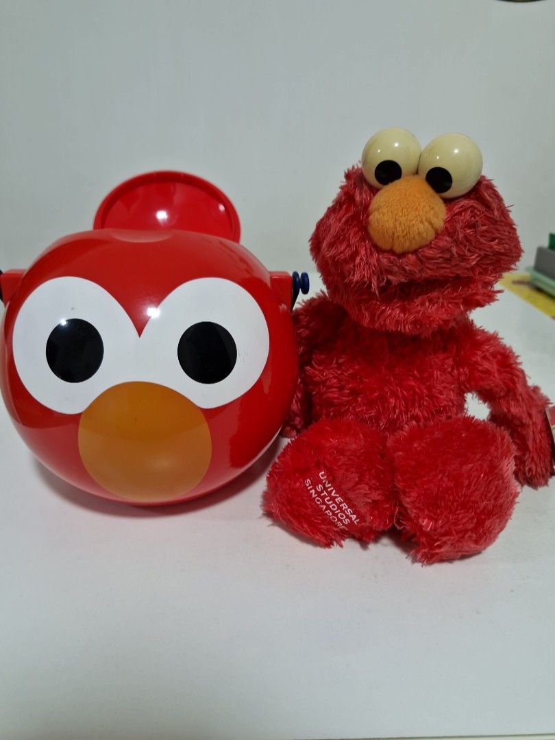 Elmo Sesame Street Plush and Popcorn Bucket / Universal Studios ...