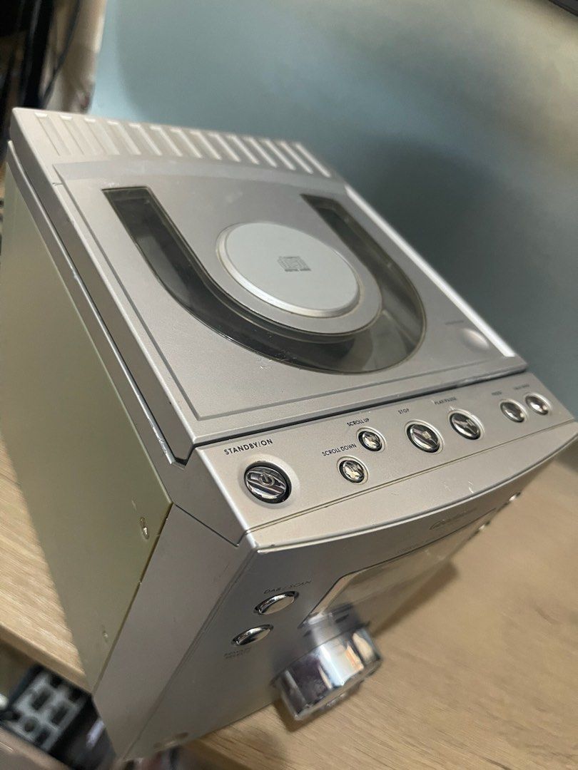 Goodmans Micro hifi head unit CD player 30watts 220v with preset ...