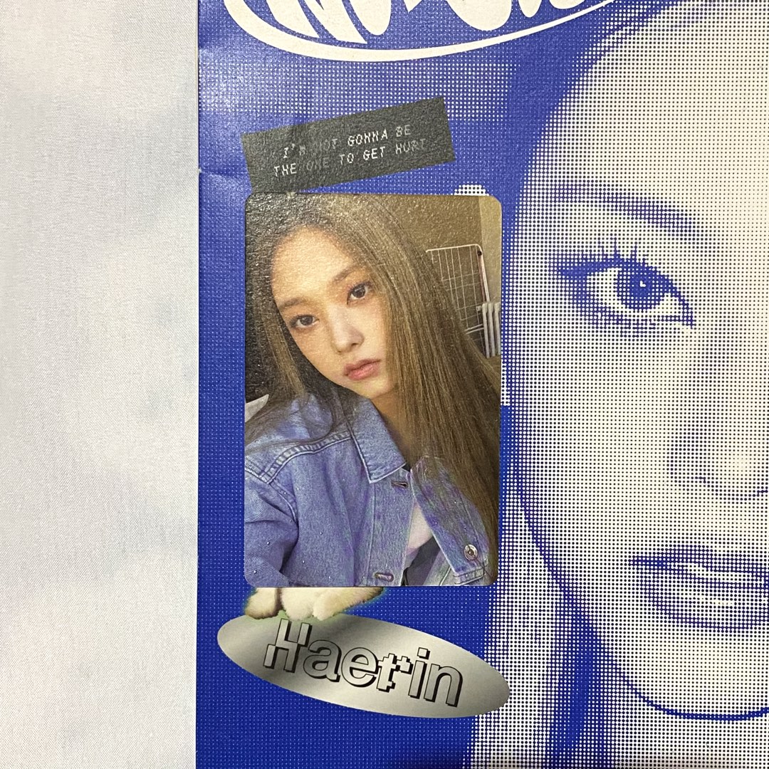 newjeans haerin denim bluebook photocard, Hobbies & Toys, Memorabilia ...