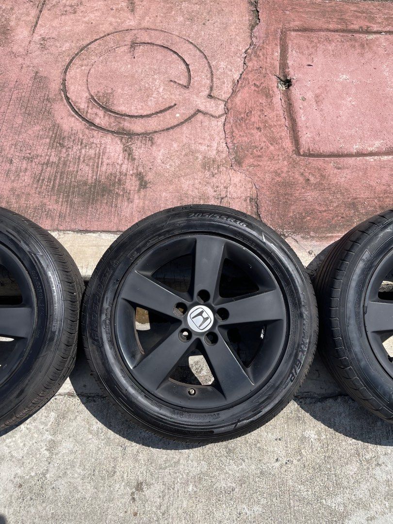 Honda civic fd stock mags, Car Parts & Accessories, Mags and Tires on ...