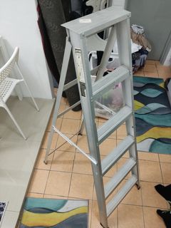 Pionner 3 Step Ladder -BLACK / GREY, Furniture & Home Living, Home ...