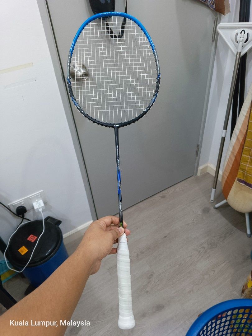 Lining Windstorm 700 Plus, Sports Equipment, Sports & Games, Racket ...
