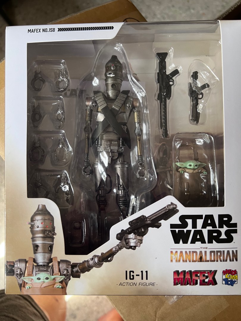 Mafex IG-11, Hobbies & Toys, Toys & Games on Carousell
