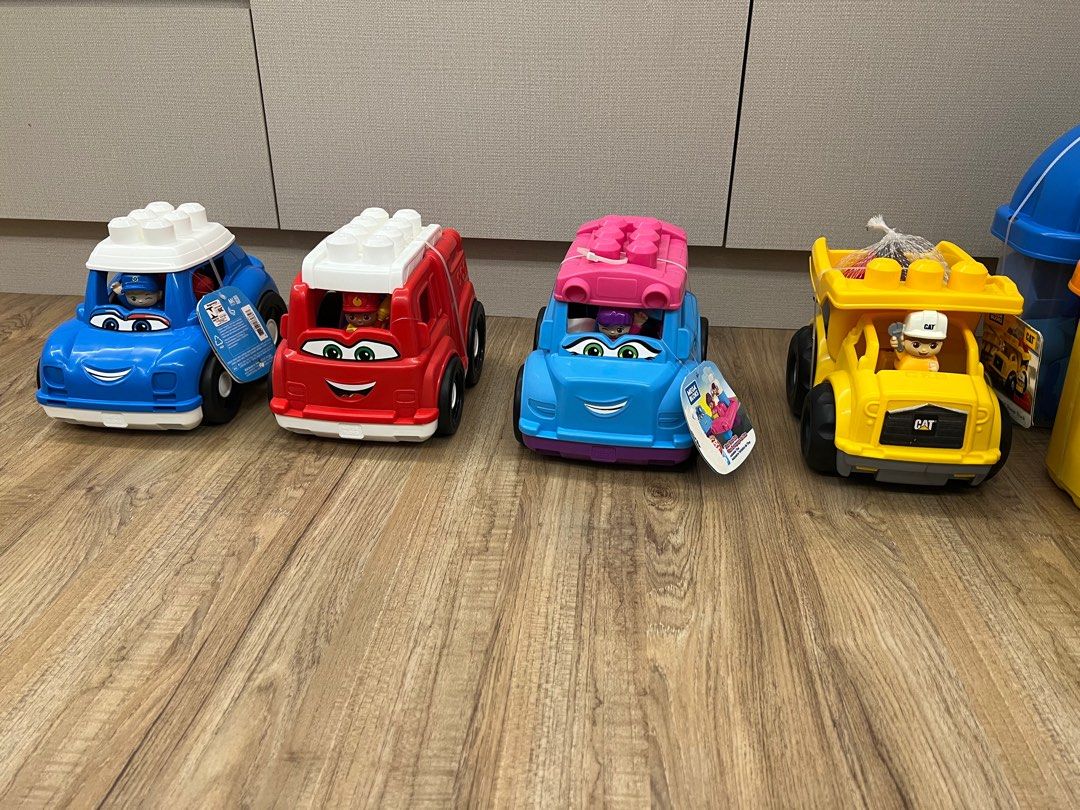 Mega blok vehicle, Hobbies & Toys, Toys & Games on Carousell
