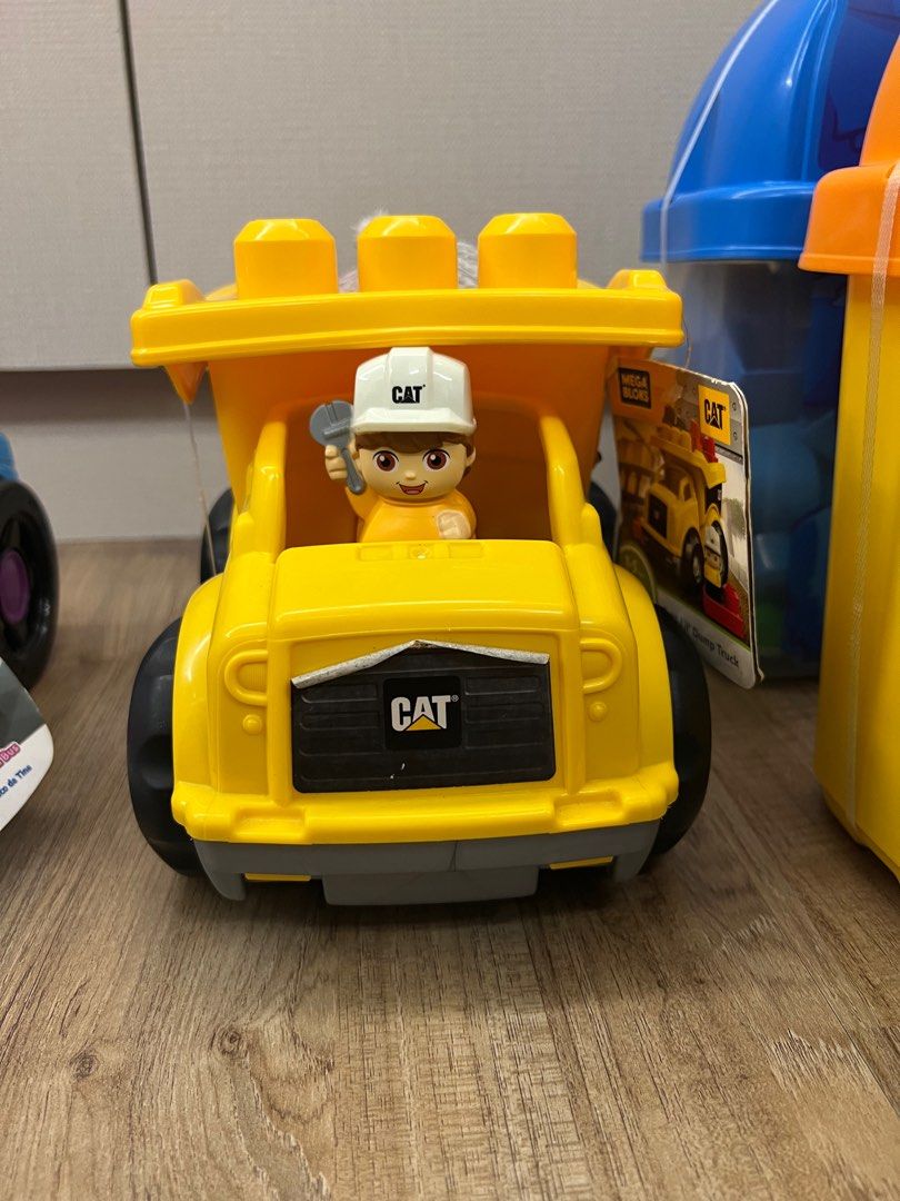 Mega blok vehicle, Hobbies & Toys, Toys & Games on Carousell