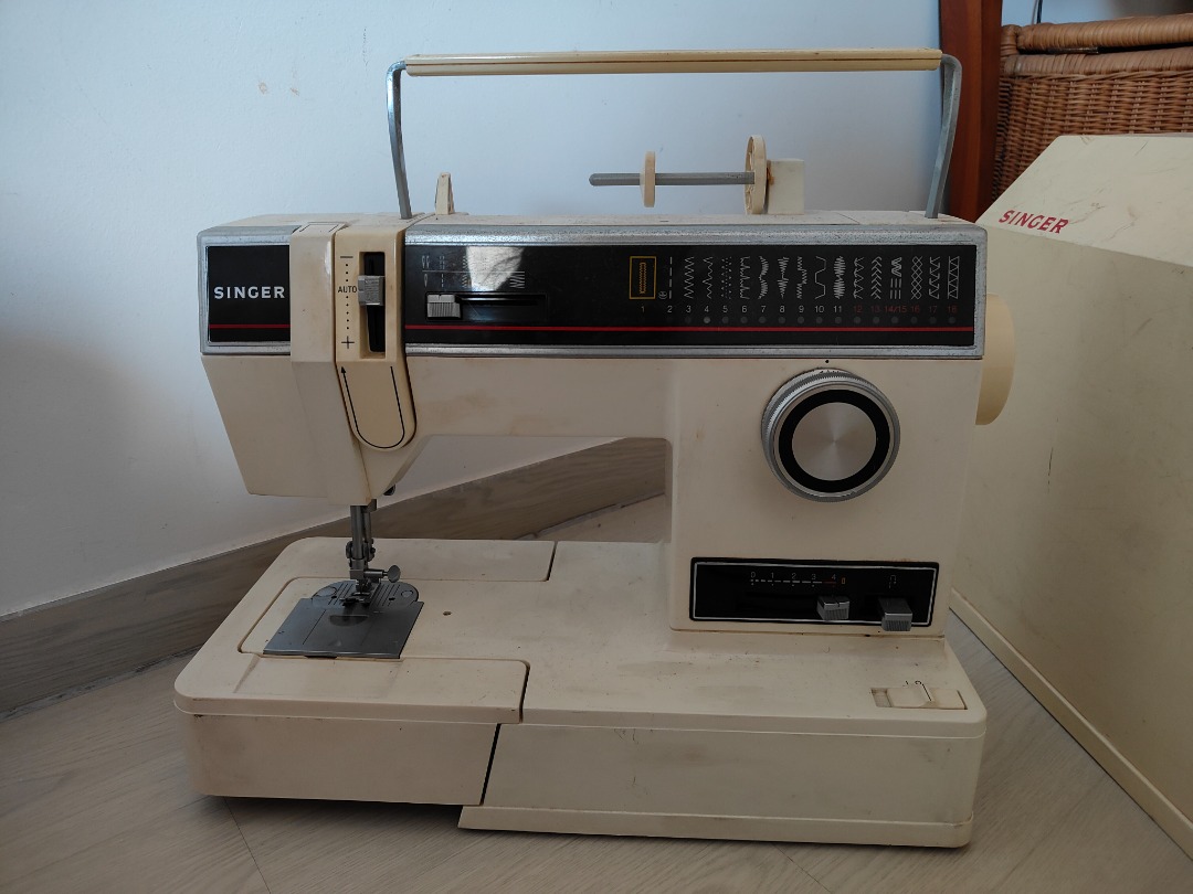 Model 6235N Singer Sewing Machine, TV & Home Appliances, Other Home ...
