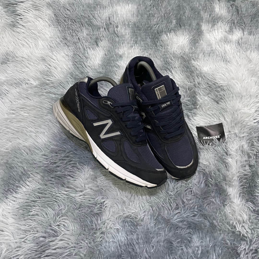 NB990v4, Men's Fashion, Footwear, Sneakers on Carousell