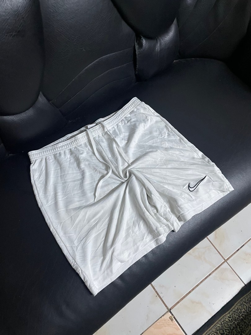 Nike Wind Swoosh (New tag), Men's Fashion, Bottoms, Shorts on Carousell