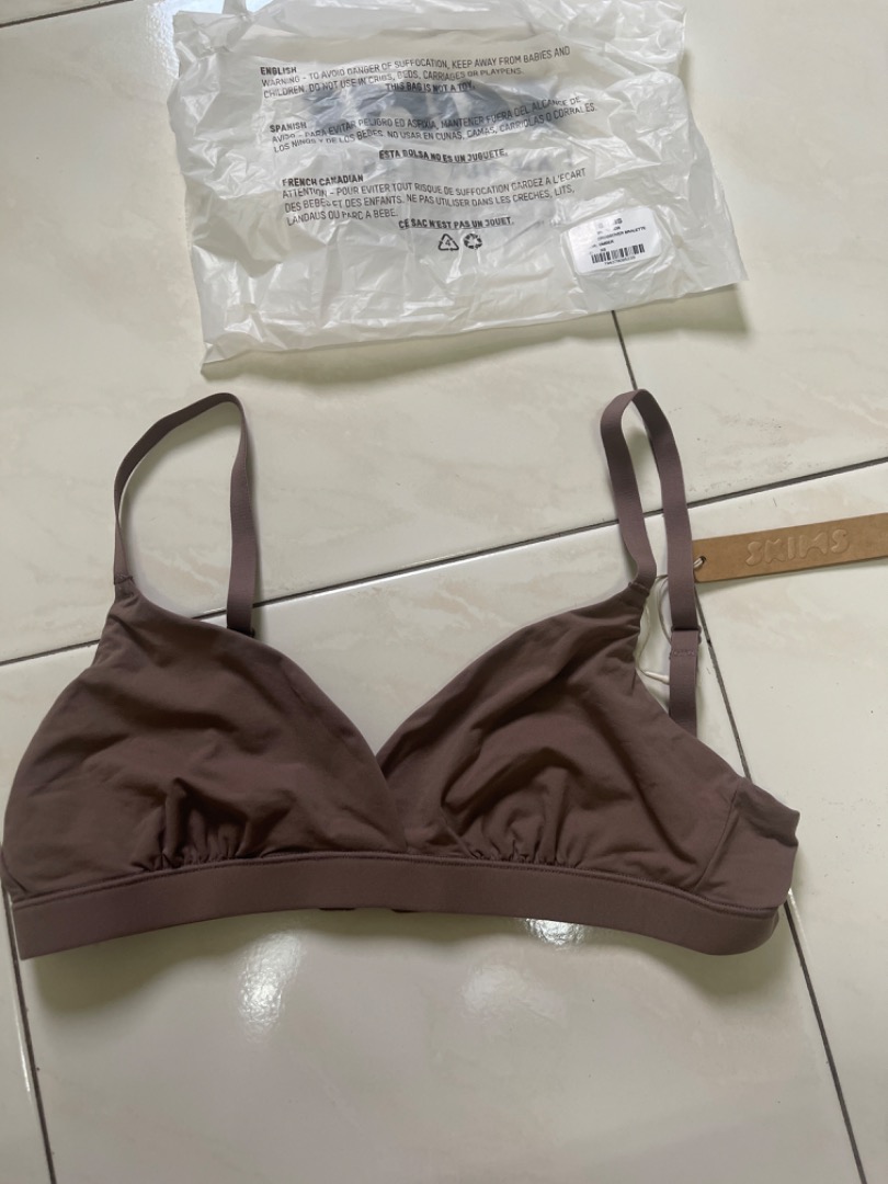 (Original) Skims crossover bralette - umber color, Women's Fashion, New Undergarments ...