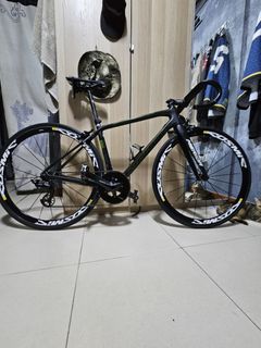 DT Swiss E1800 Wheelset (Disc,Roadbike) shimano freehub with one GP5000 ...