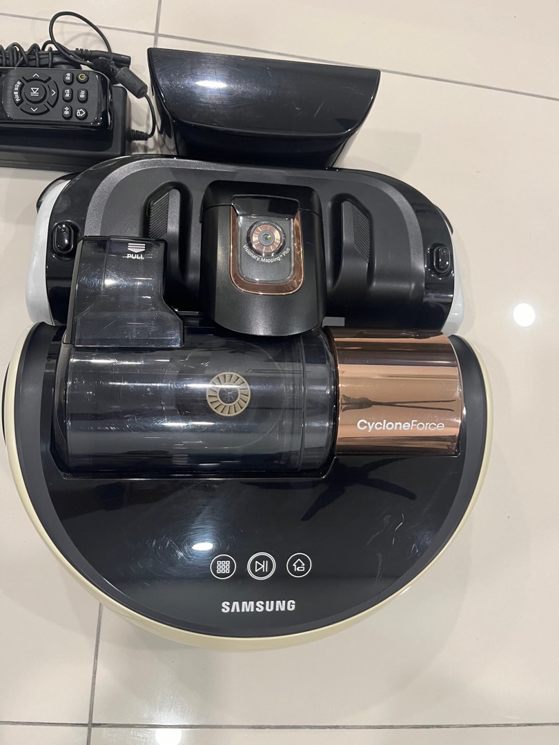 Samsung CycloneForce Robot Vacummer, TV & Home Appliances, Vacuum ...