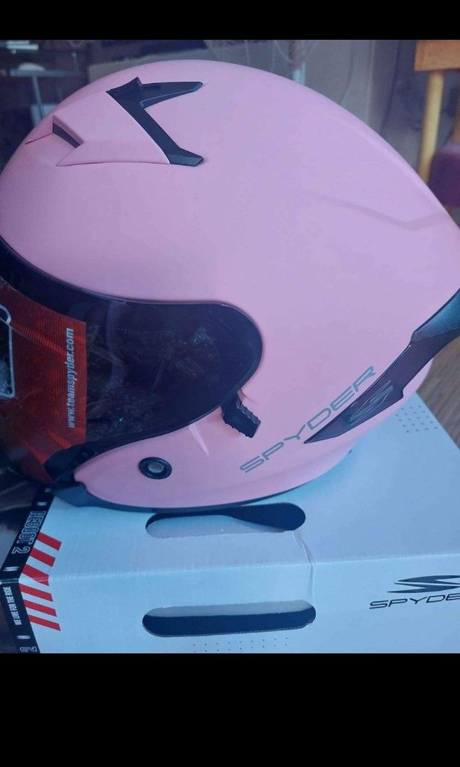 Spyder matte pink helmet, Motorbikes, Motorbike Parts & Accessories ...