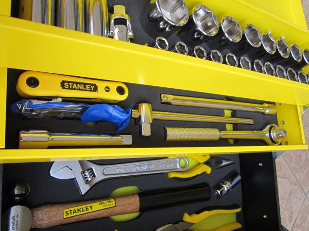 Stanley toolbox full set, Auto Accessories on Carousell
