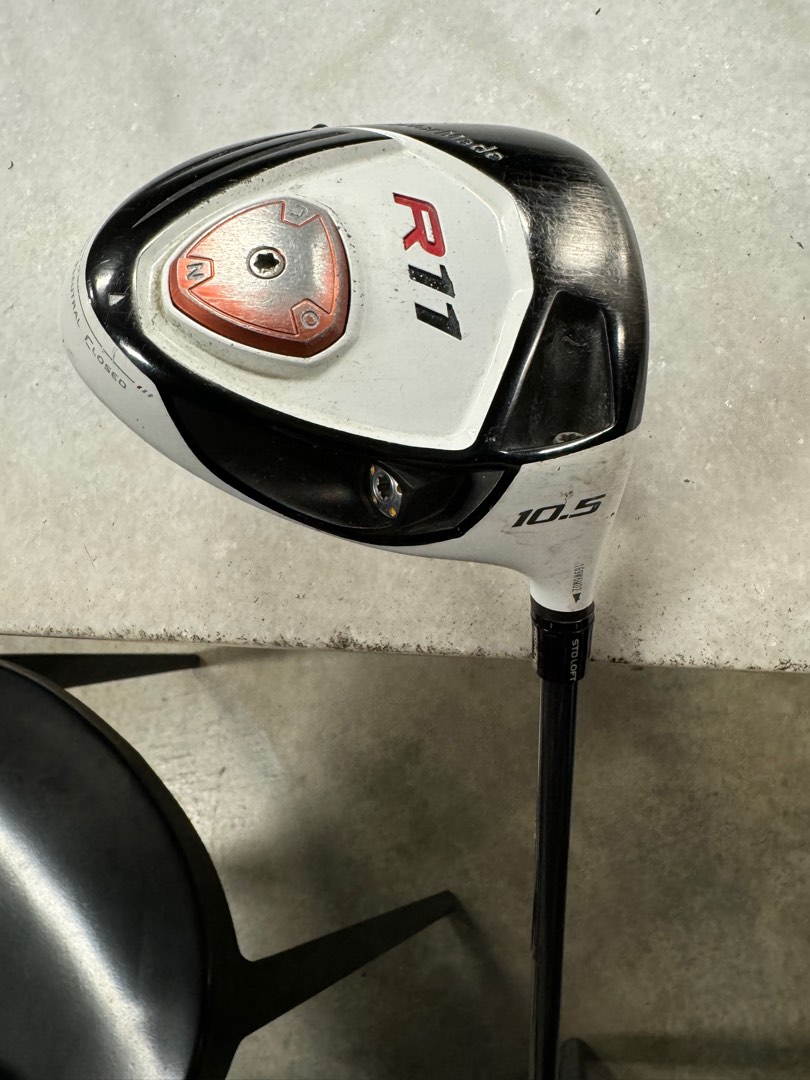 Taylormade R11 Driver, Sports Equipment, Sports & Games, Golf on Carousell