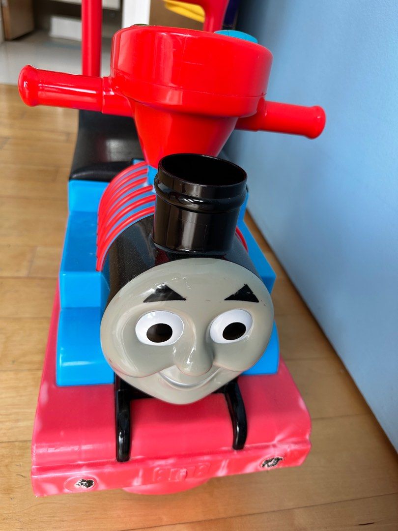 Thomas train ride on, Hobbies & Toys, Toys & Games on Carousell