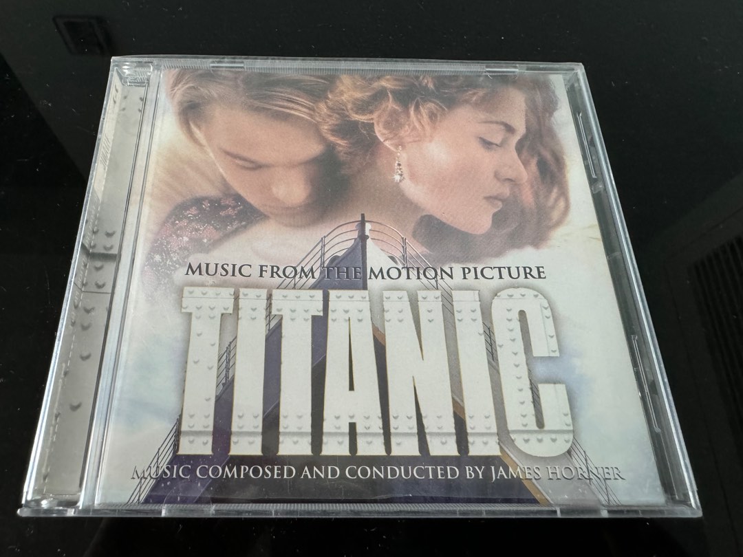 Titanic CD, 興趣及遊戲, 音樂、樂器 & 配件, 音樂與媒體 - CD 及 DVD - Carousell