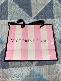 Victoria secret paper bag, Women's Fashion, Bags & Wallets, Tote Bags ...