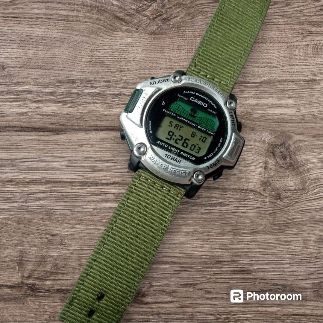 Vintage Casio ProTrek PRT-11, Fesyen Pria, Jam Tangan di Carousell