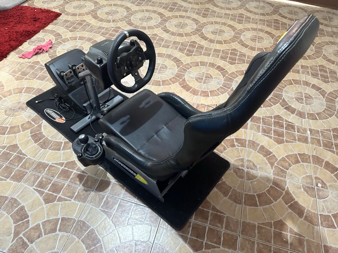 Xbox/PC Racing Simulator Package : Playseat Evolution + Logitech G27 ...