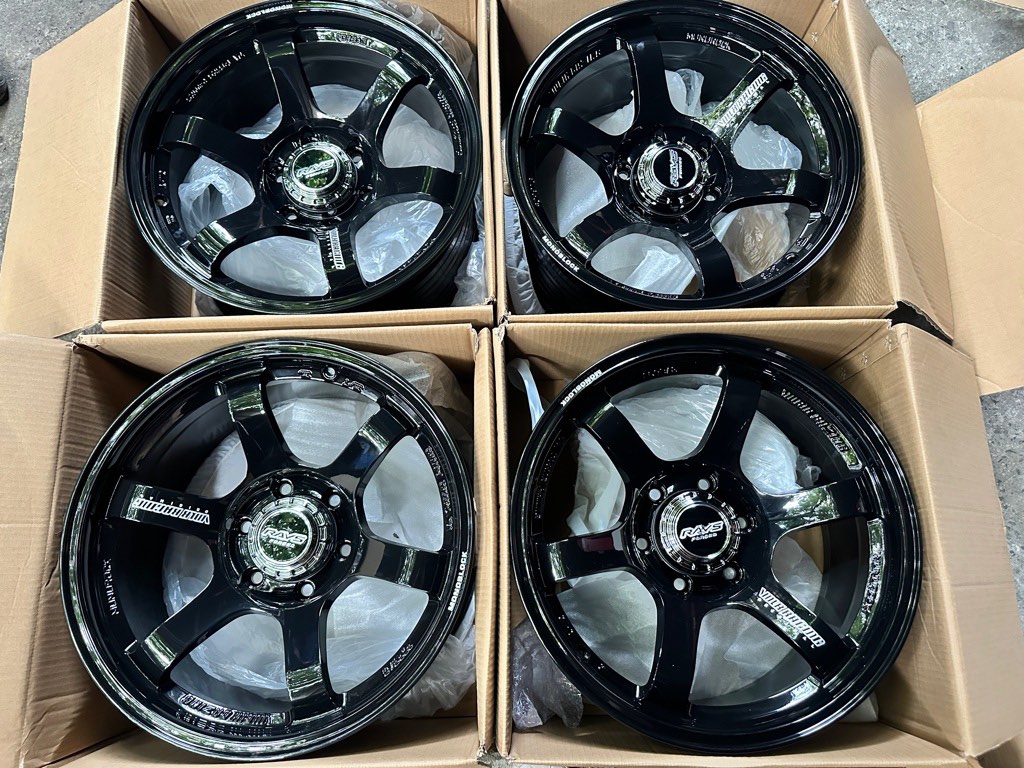 18” TE37 Ultra design mags Gloss Black 6Holes pcd 139 Brandnew, Car ...