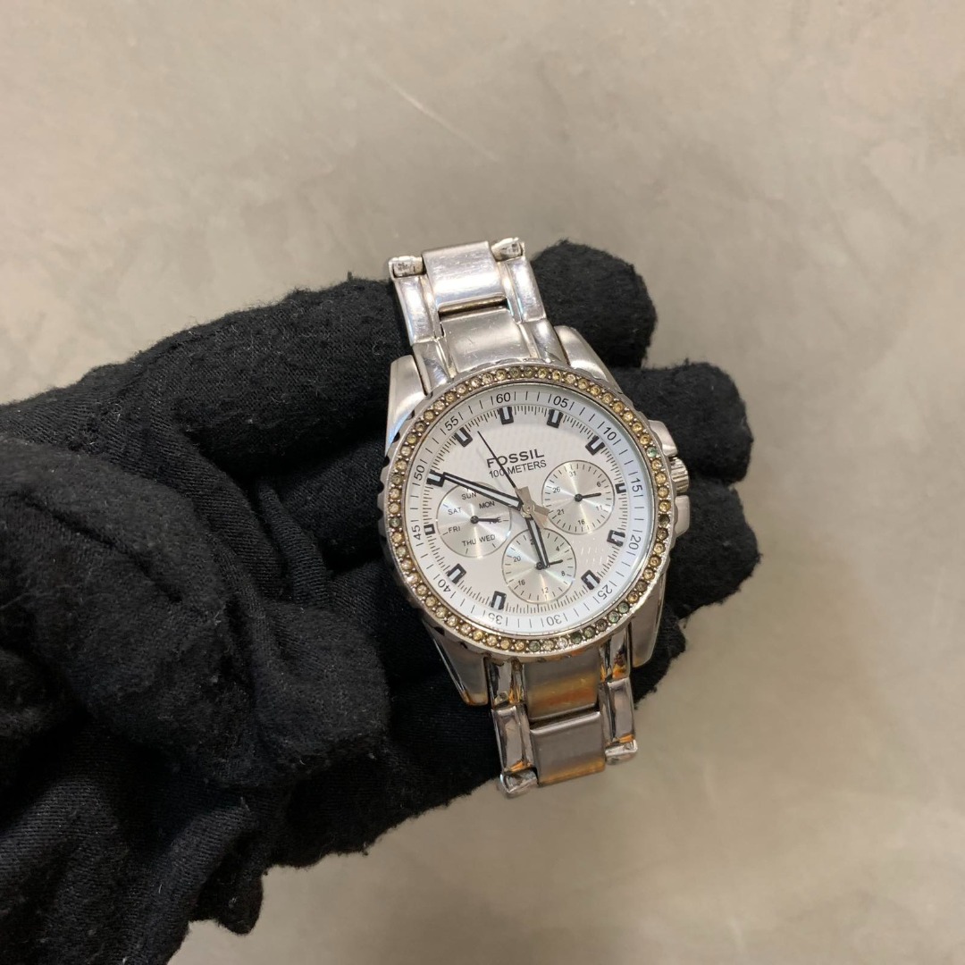 247004504 FOSSIL WATCH NO BATTERY, Luxury, Watches on Carousell