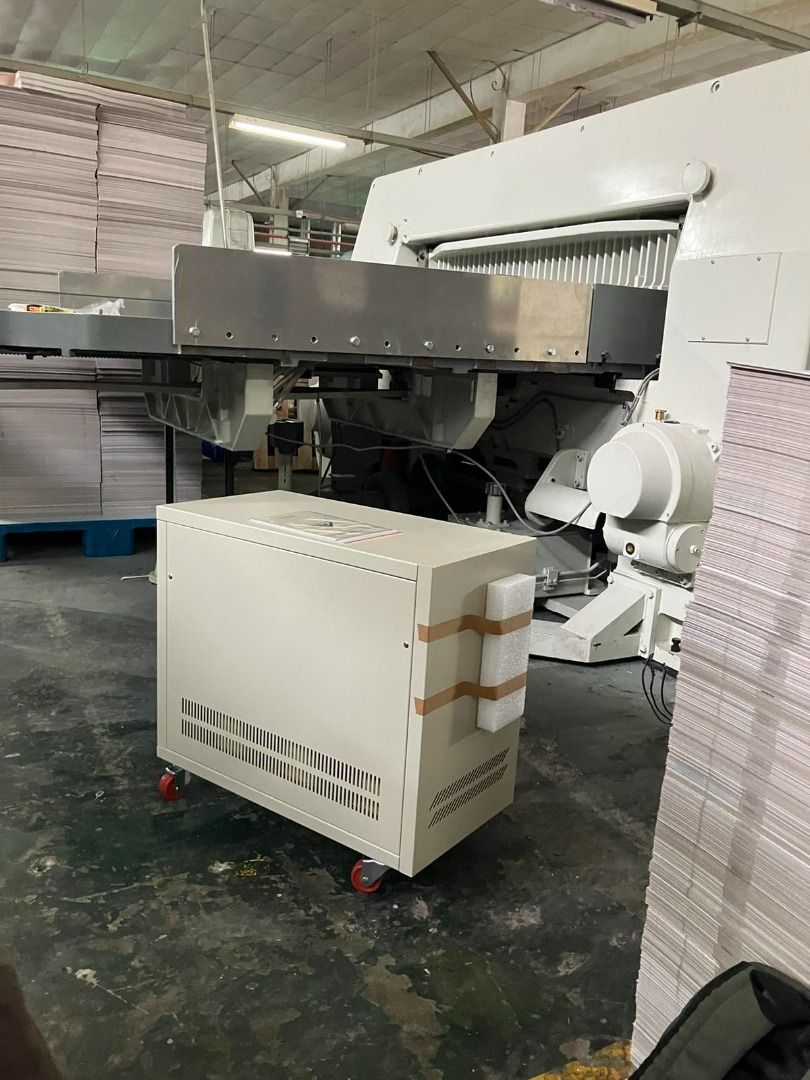 3 Phase 150kva Automatic Voltage Regulator 7-15 years Best Quality 1% ...