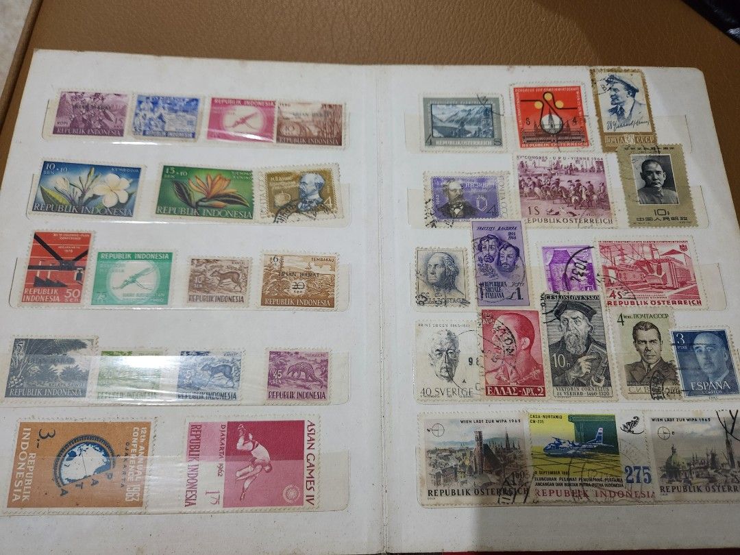Album perangko filateli luar negeri kuno jadul antik, Antik, Filateli ...