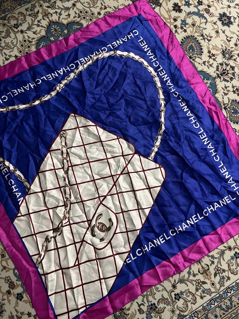 CHANEL SCAFT AUTHENTIC, Women's Fashion, Muslimah Fashion, Accessories ...
