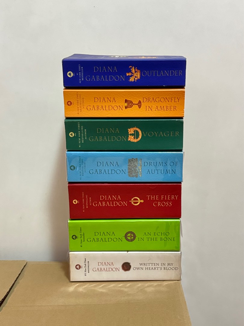 Diana Gabaldon - Outlander Book Set, Hobbies & Toys, Books & Magazines ...