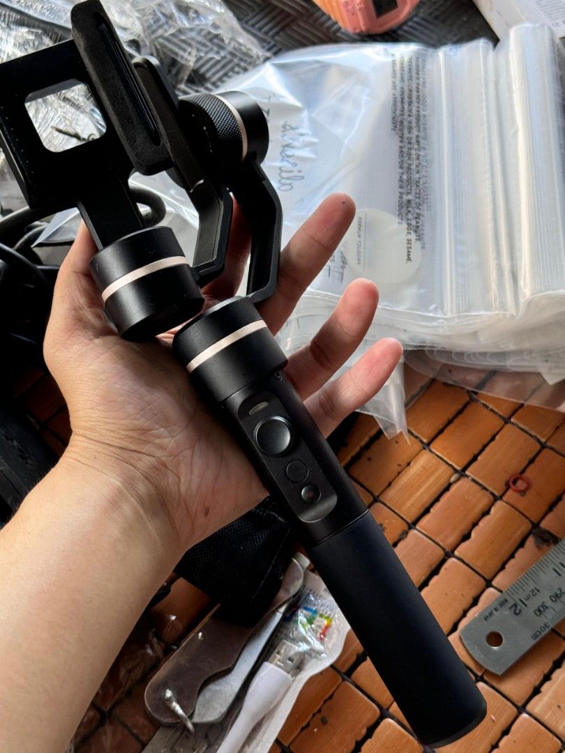 Feiyutech gimbal, Photography, Photography Accessories, Gimbals ...