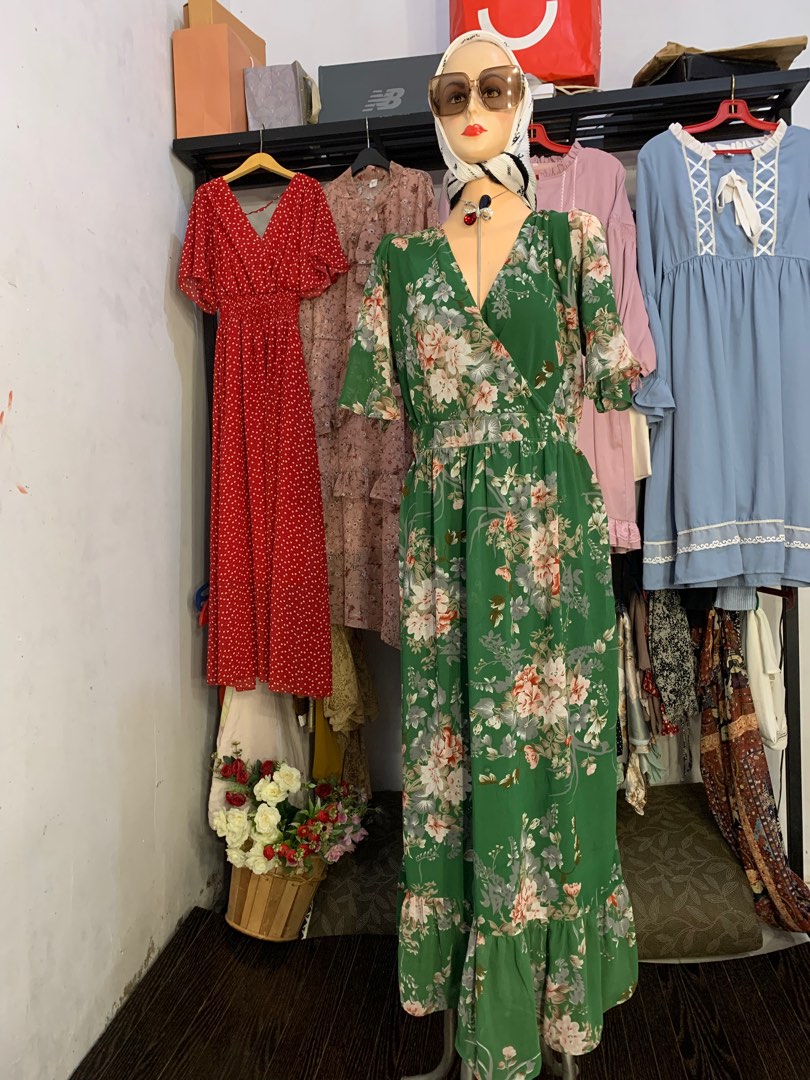 RARE Gaun mewah model kimono sifon | gaun pantai, Fesyen Wanita ...