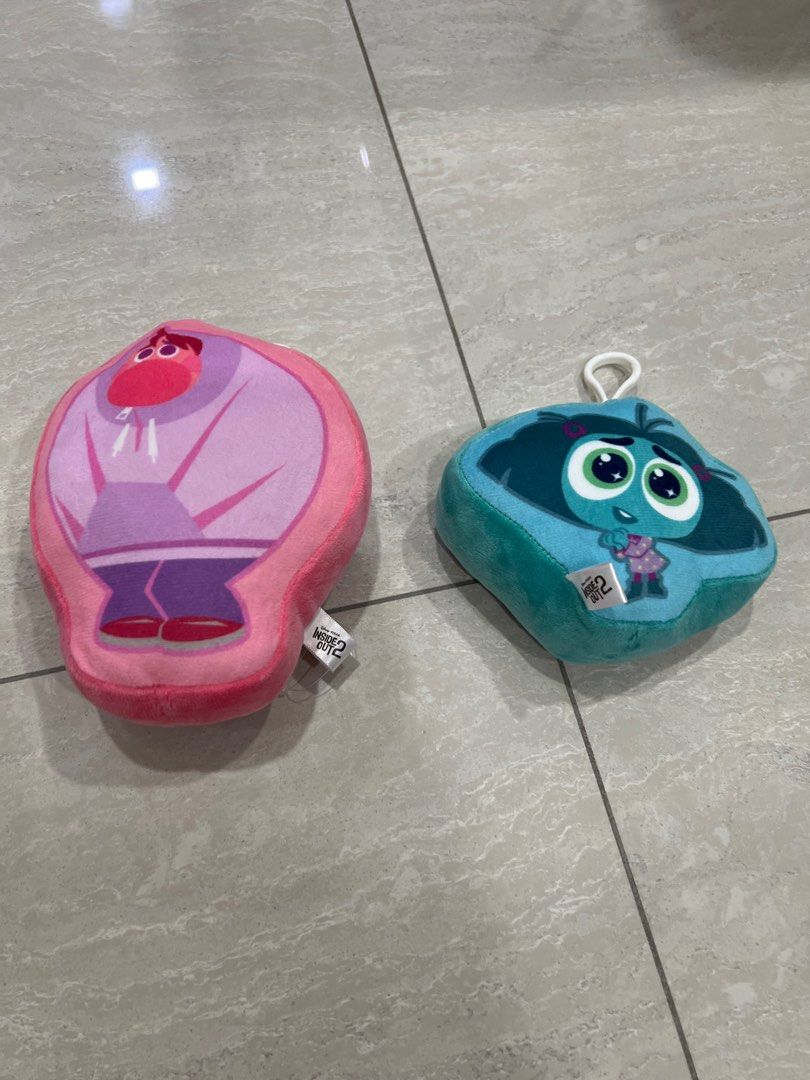Inside out 2 keychains, Hobbies & Toys, Toys & Games on Carousell