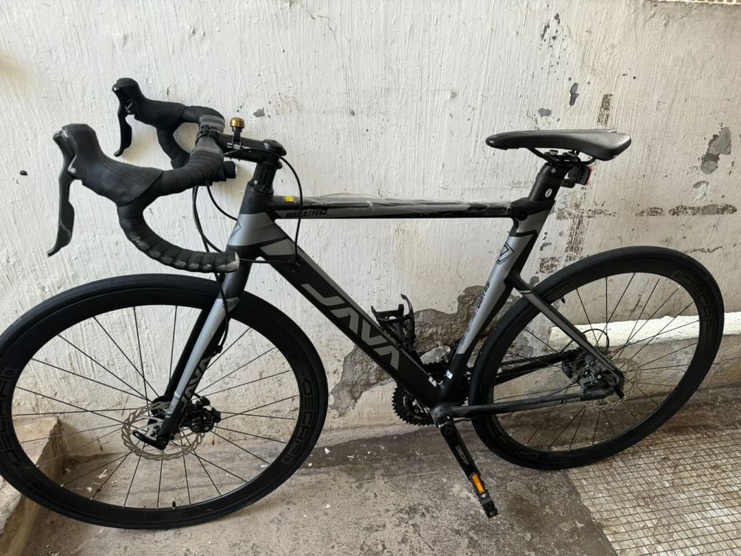 升級版JAVA SILURO2 碟煞版本, 運動產品, 單車及配件, 單車 - Carousell