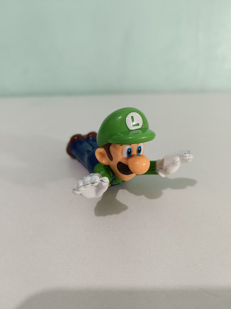 Luigi Launcher - Super Mario - 2017, Hobbies & Toys, Toys & Games on ...