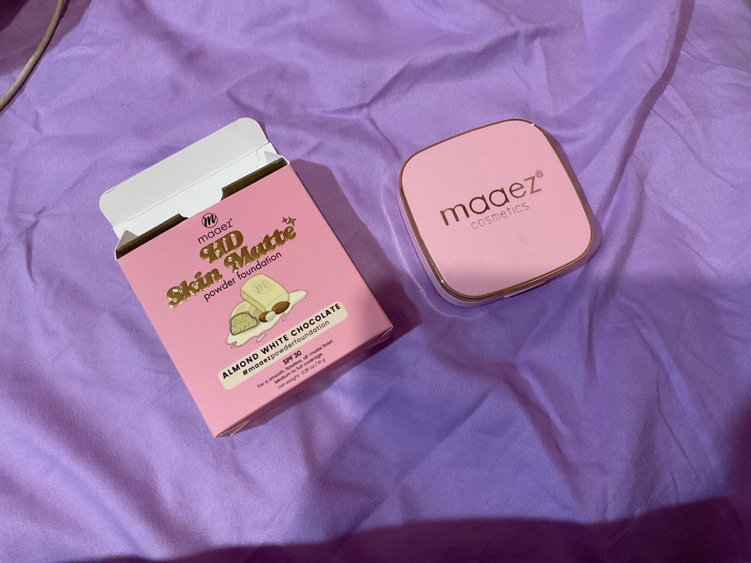 Maaez powder foundation, Beauty & Personal Care, Face, Makeup on Carousell