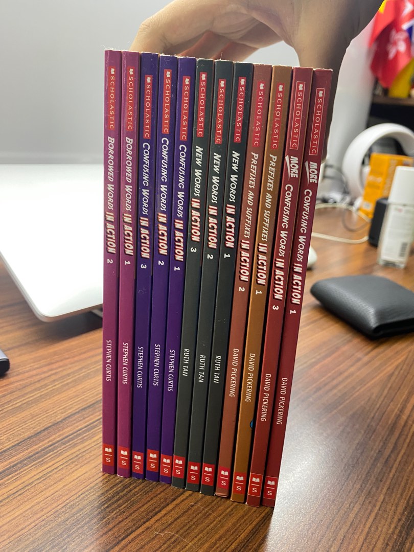 SCHOLASTIC Learning English through Pictures - 12 Books Set, Hobbies ...