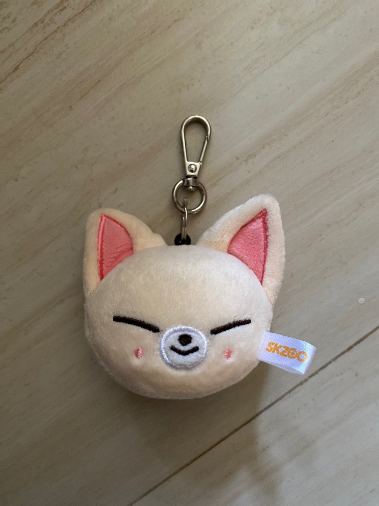 Skzoo Foxiny Foxi.ny IN Jeongin Fox Straykids Skz stray kids Keychain, Hobbies & Toys ...