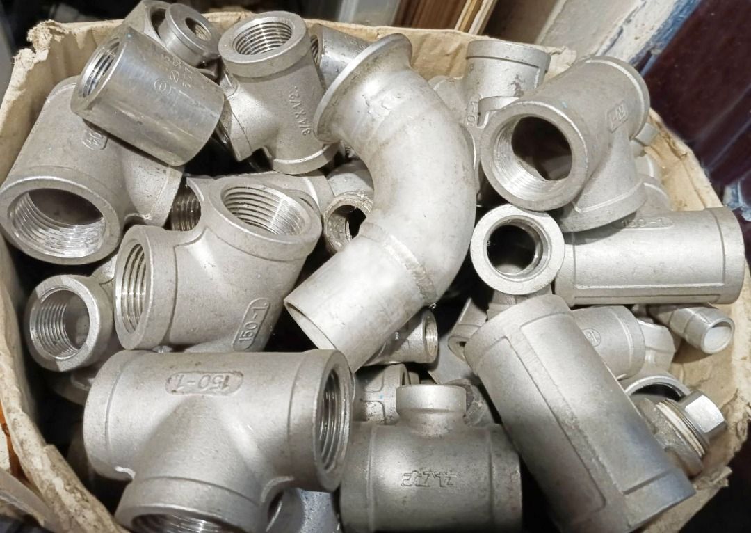 Stainless Fittings Elbow, Gate Valve, 3 way valve etc from Japan ...