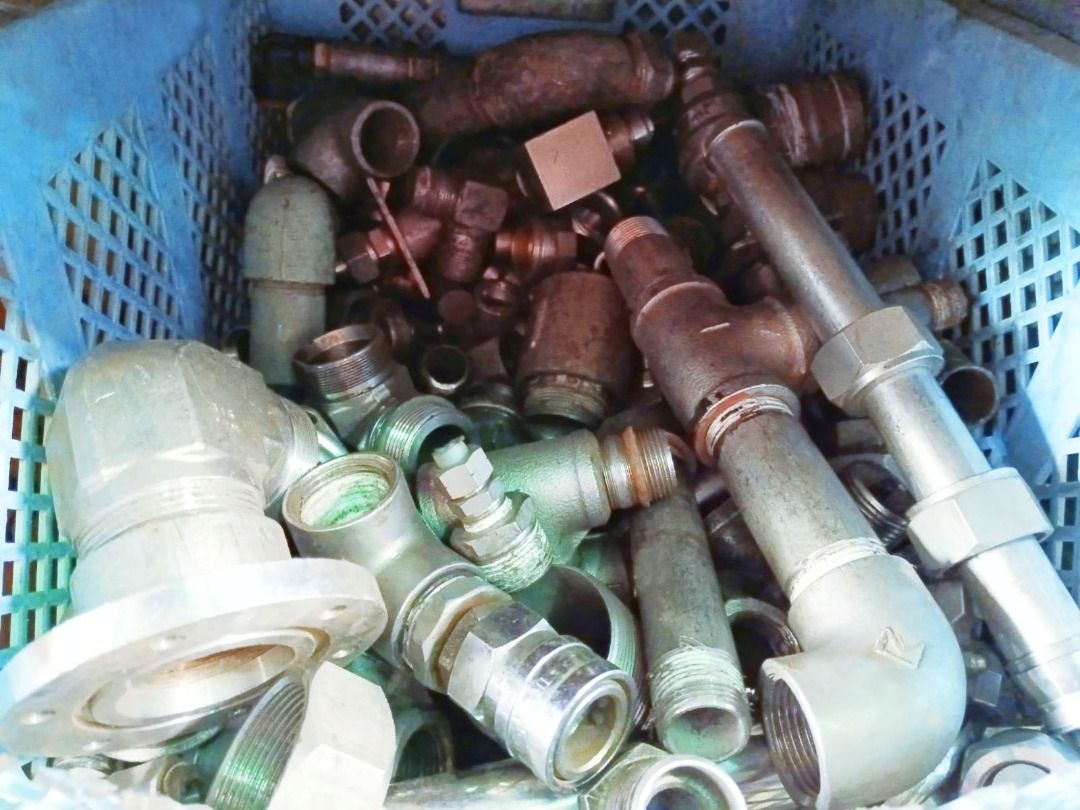 Stainless Fittings Elbow, Gate Valve, 3 way valve etc from Japan ...