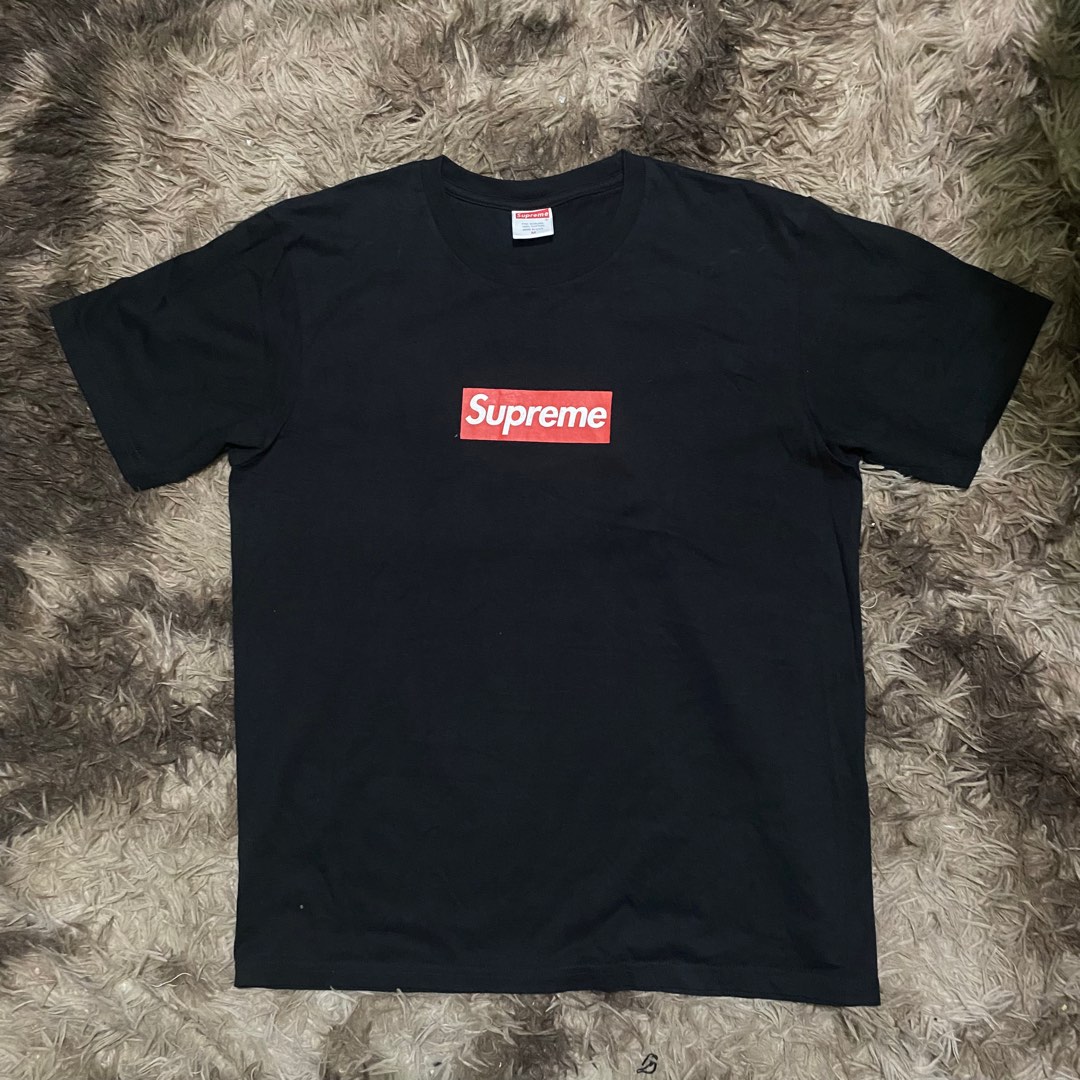 Supreme box logo, Men's Fashion, Tops & Sets, Tshirts & Polo Shirts on ...