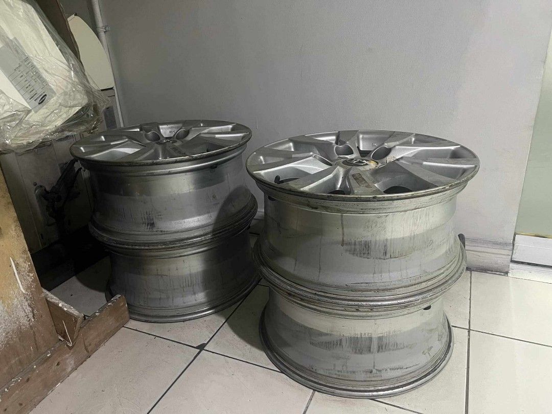 Toyota Land Cruiser Mags, Car Parts & Accessories, Mags and Tires on ...