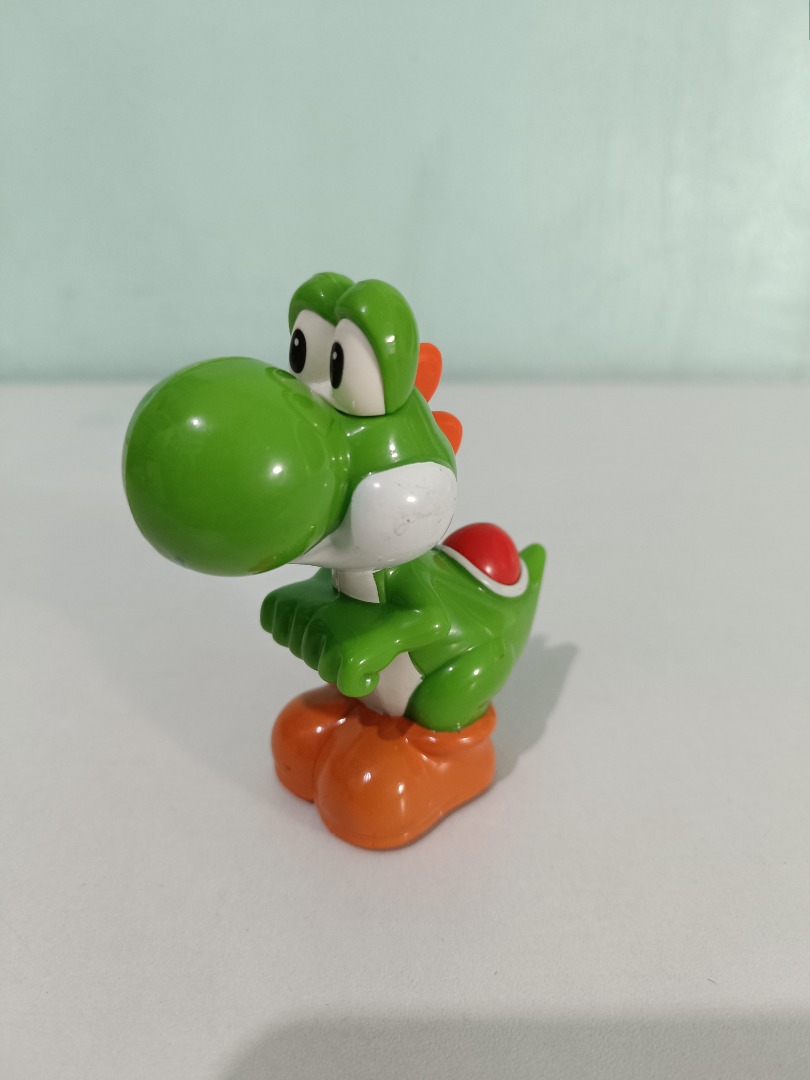 Yoshi Toy - Super Mario - 2014, Hobbies & Toys, Toys & Games on Carousell