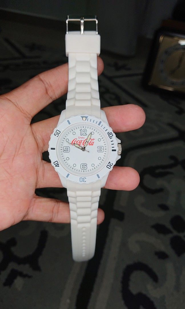 Authentic Coca Cola Analog Watch, Luxury, Watches on Carousell