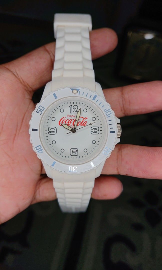 Authentic Coca Cola Analog Watch, Luxury, Watches on Carousell