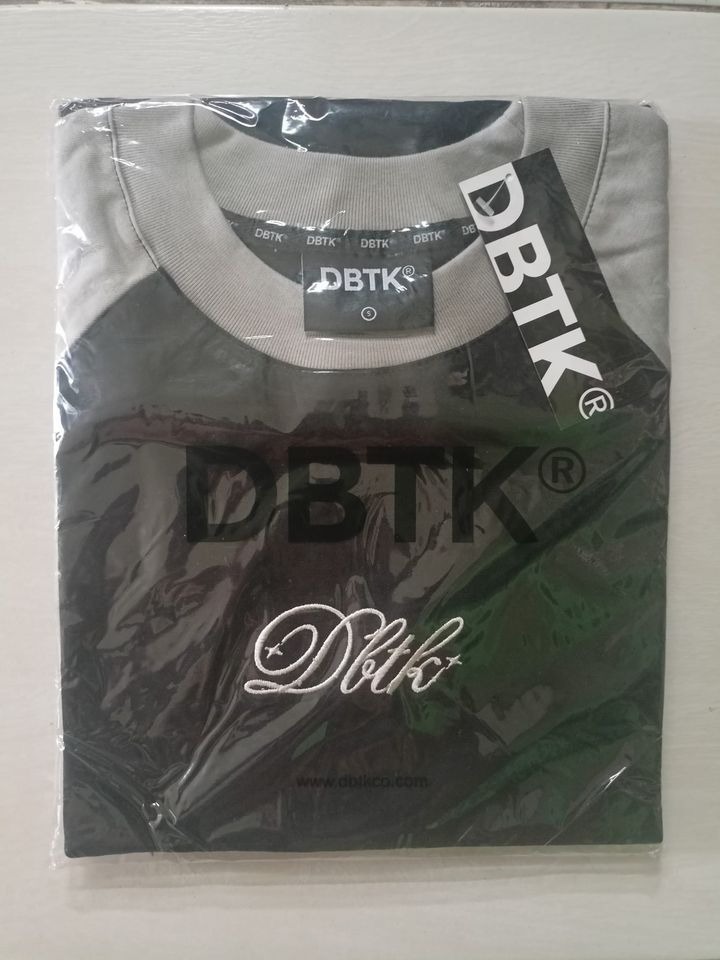 DBTK EVERGREEN RAGLAN TEE BLACK SMALL AND MEDIUM BOX FIT, Men's Fashion ...