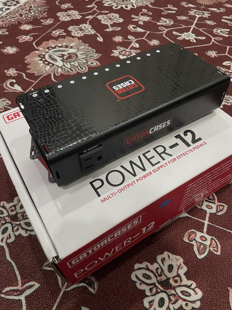 Gator Cases Power-12 (Isolated Multi Output Power Supply), Hobbies ...