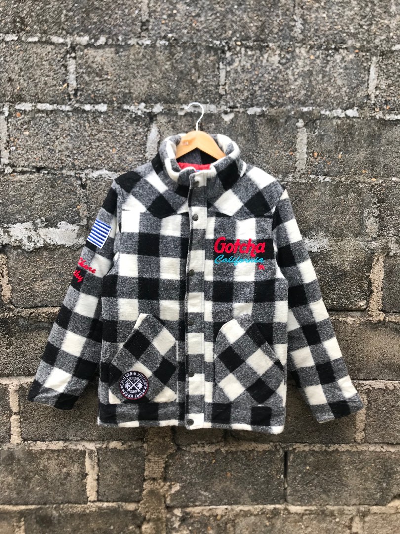 Gotcha jacket, Men's Fashion, Coats, Jackets and Outerwear on Carousell