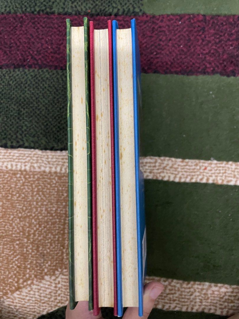 HOGWARTS LIBRARY set by jk rowling, Hobbies & Toys, Books & Magazines ...