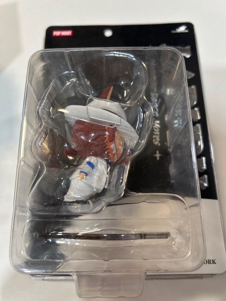 Labubu Michael Jackson, 興趣及遊戲, 玩具 & 遊戲類 - Carousell