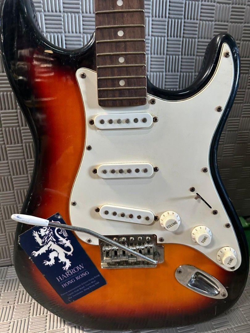 Legend Electric Guitar, Hobbies & Toys, Music & Media, Musical ...